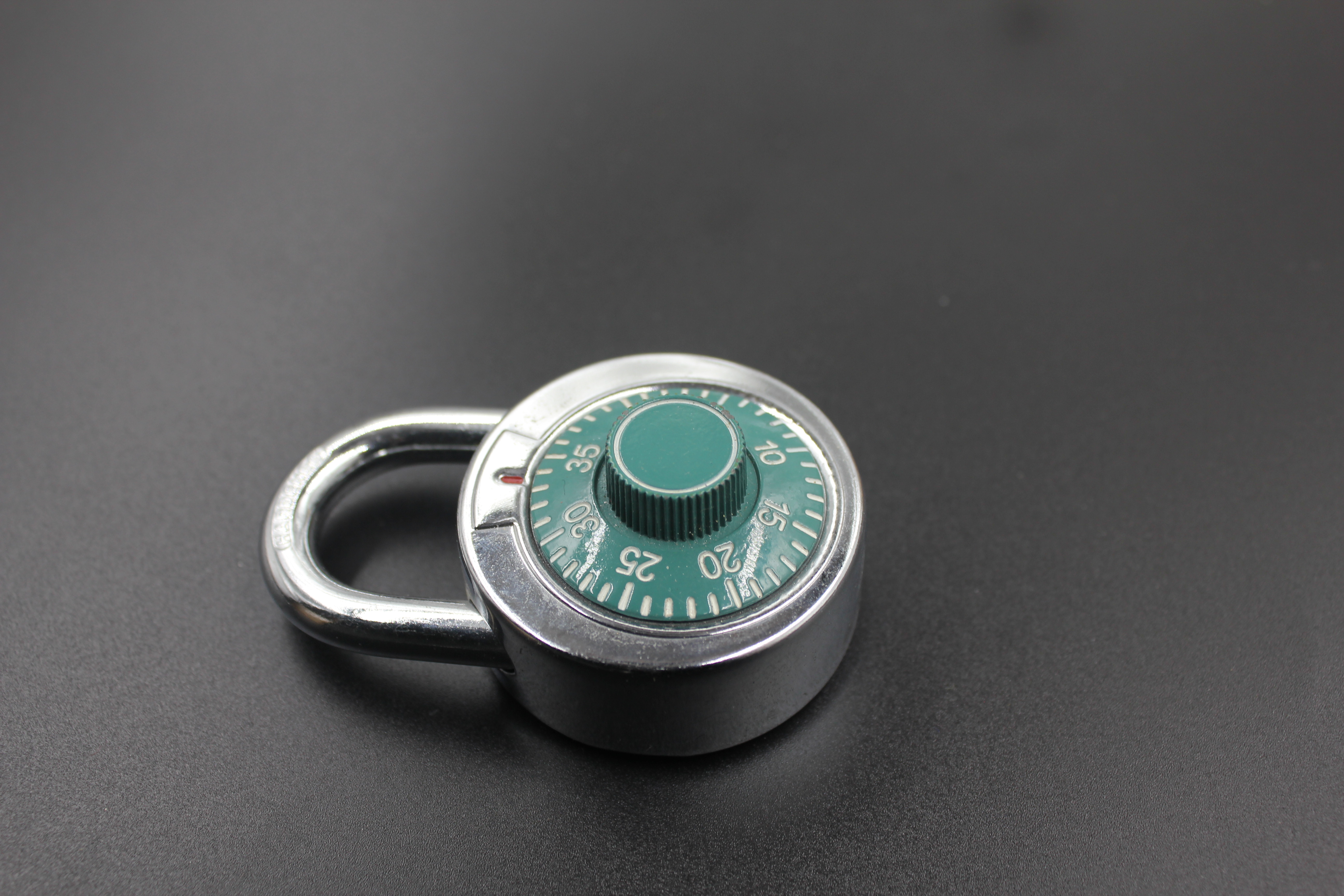 DISCUS LOCK - finefixfasteners